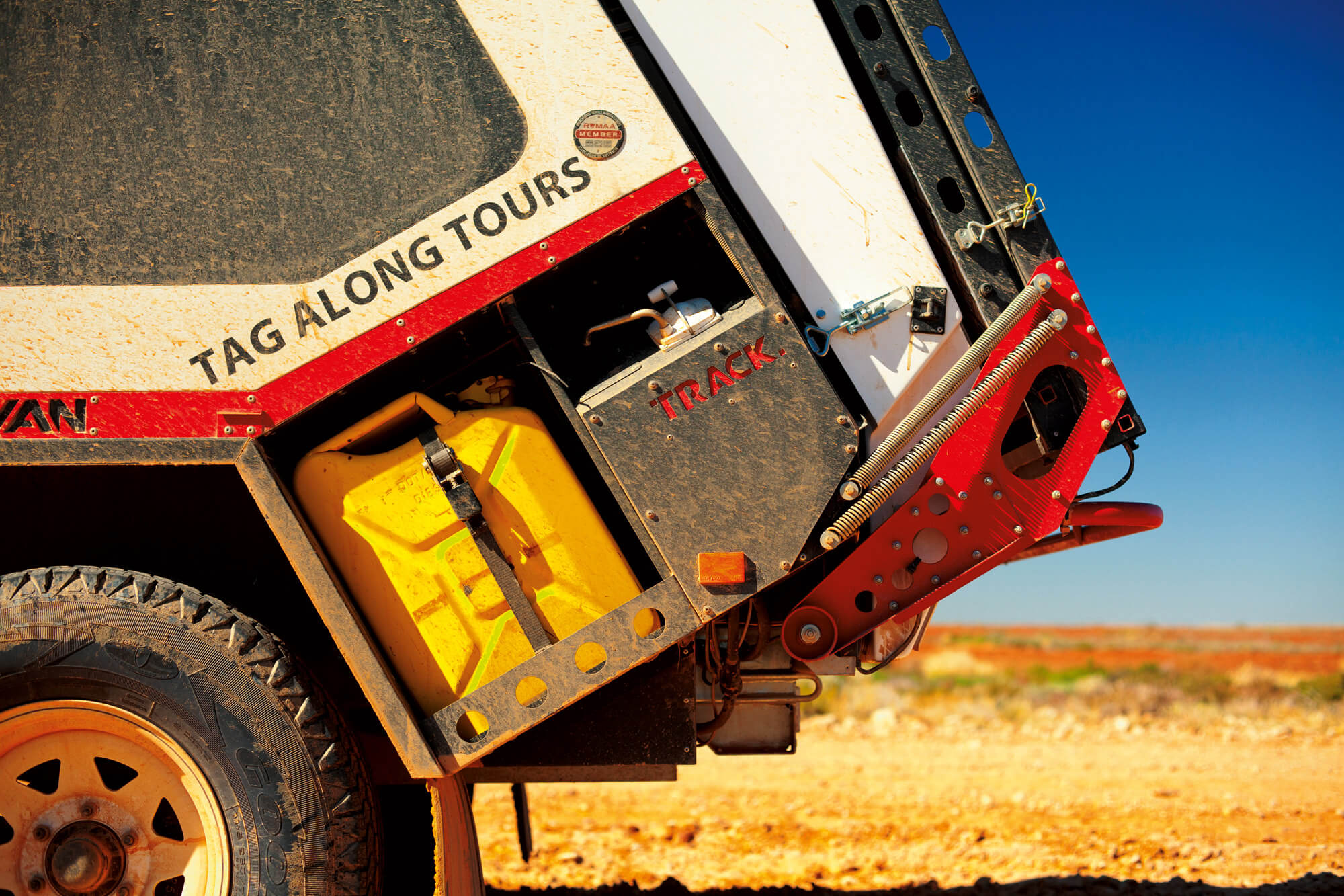 Tvan Canning Reviewed - TRACK TRAILER