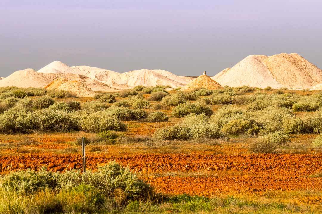 COOBER PEDY - Track Trailer