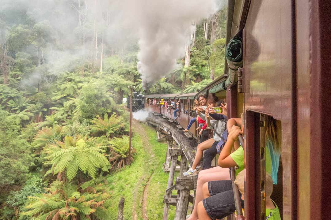 Puffing-Billy-on-the-tressle-bridge - TRACK TRAILER