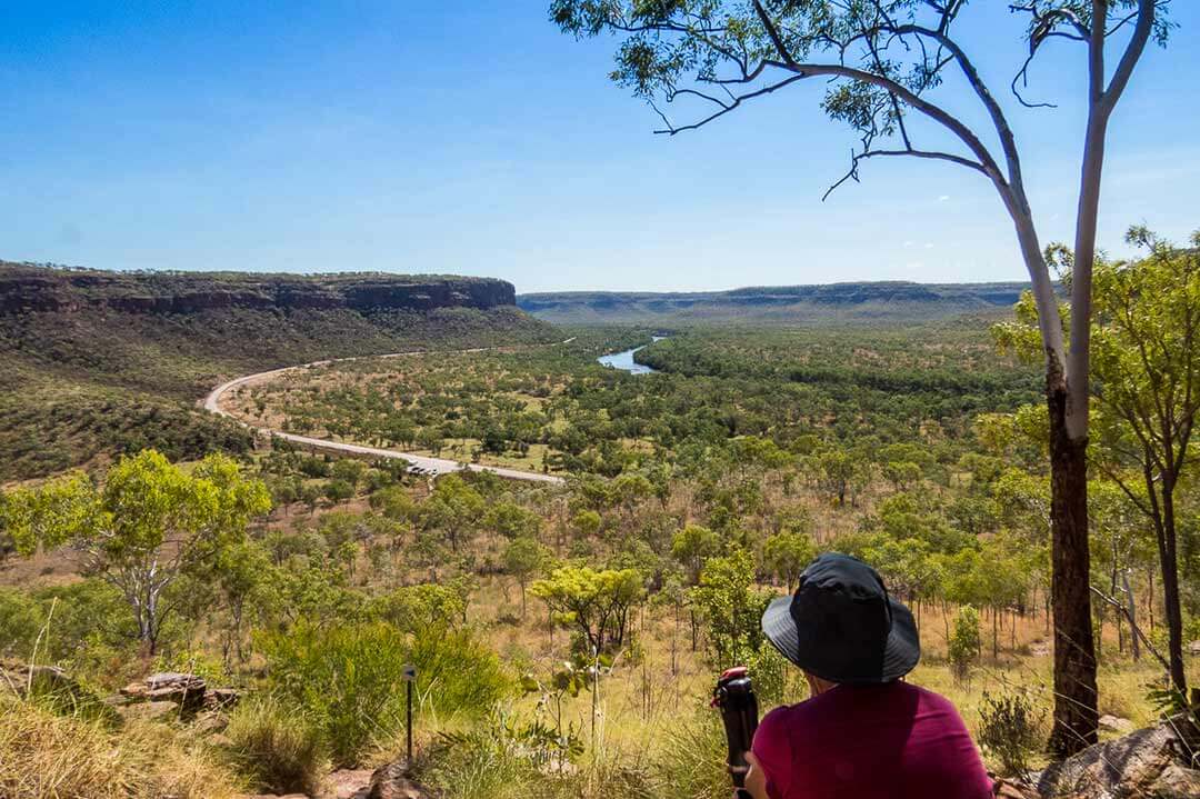 Looking-down-from-the-Escarpment-Walk - TRACK TRAILER