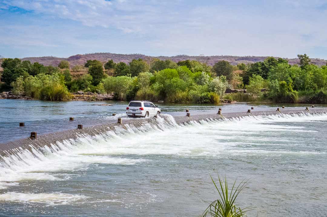 Ivanhoe Crossing. - TRACK TRAILER