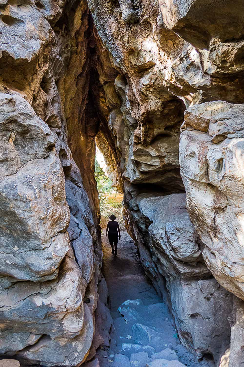 The entrance to Windjana Gorge, Windjana Gorge National Park. - TRACK ...