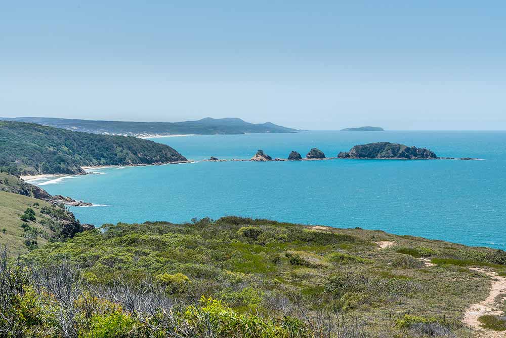 Five-Rocks-in-Byfield-National-Park - TRACK TRAILER